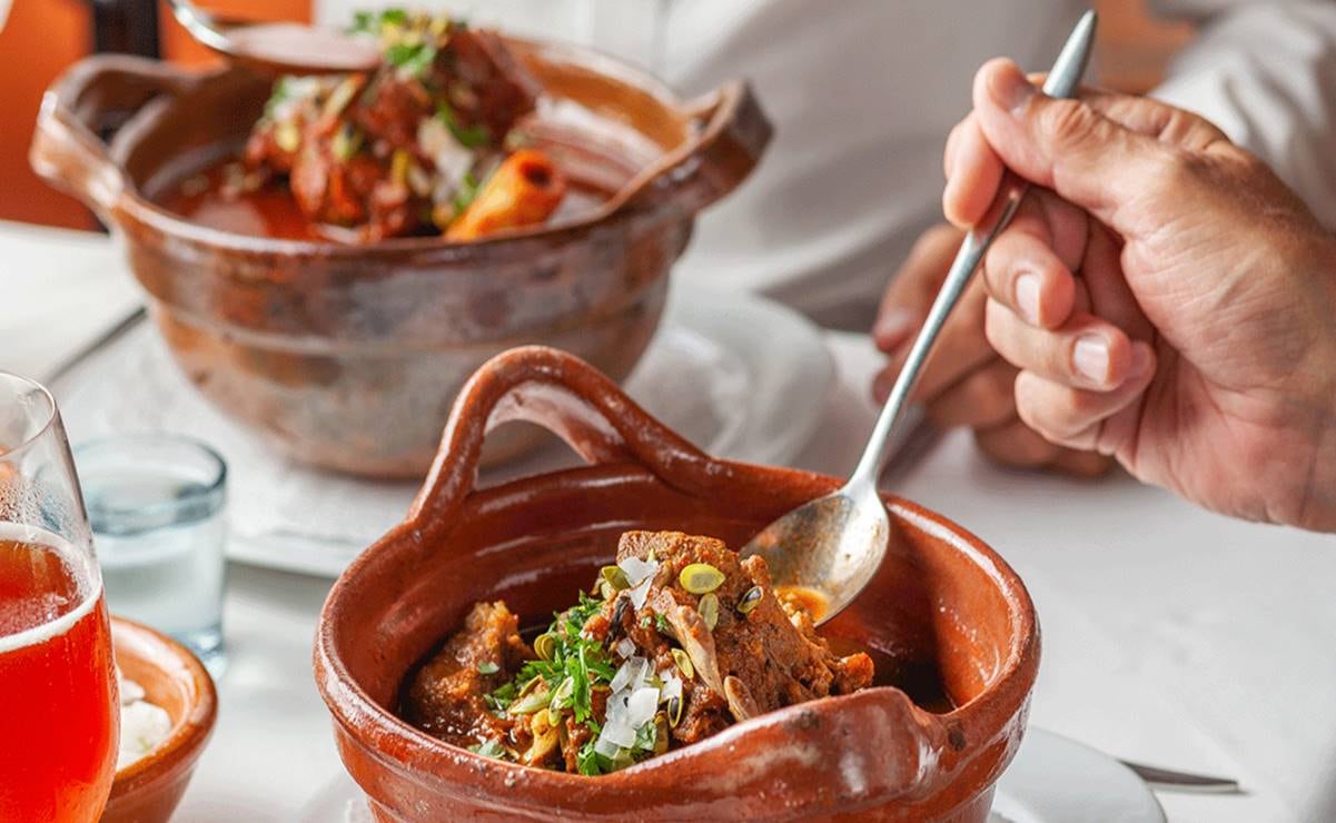 El mole de caderas, un plato insignia de la Mixteca | El Universal Oaxaca